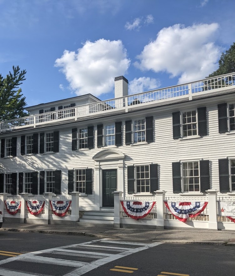 Day Trips From Boston By Train: Manchester-by-the-Sea – Beyond The ...