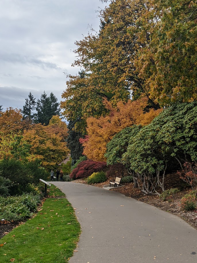 Fall at Pittock Mansion – Beyond The Miles Travel Blog